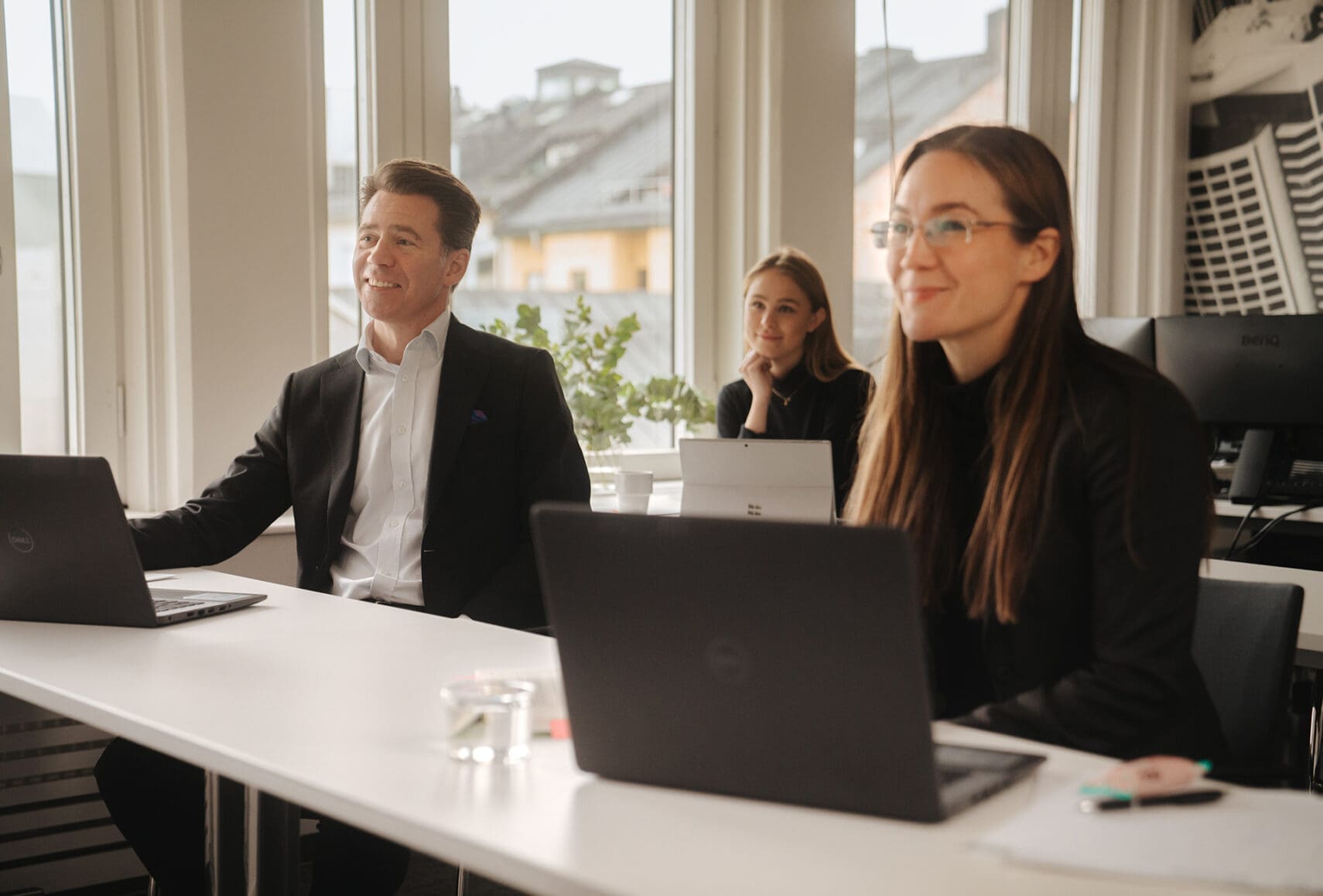 AI Governance – Bygg en hållbar och effektiv process för att styra ...